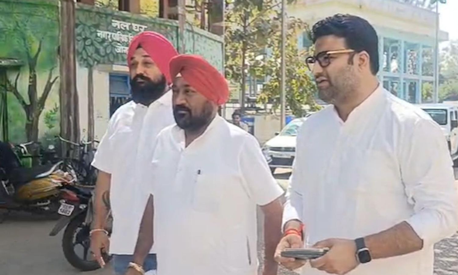 CG Breaking: मलकीत सिंह गेंदू पहुंचे ED ऑफिस, सुकमा और कोंटा में बने कांग्रेस भवन की देंगे ...