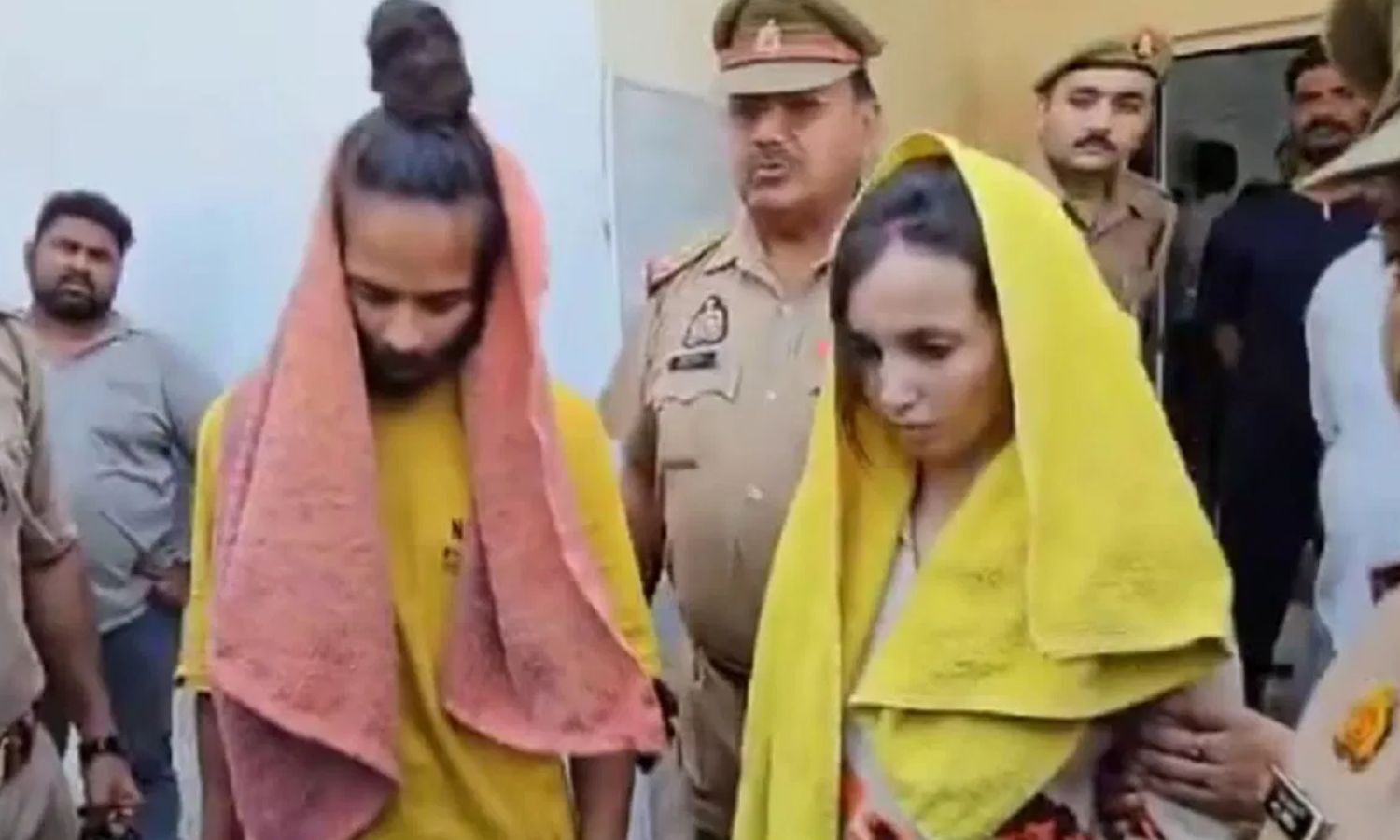 Meerut murder case: जेल में साथ रहने की मांग कर रहे साहिल-मुस्कान ...